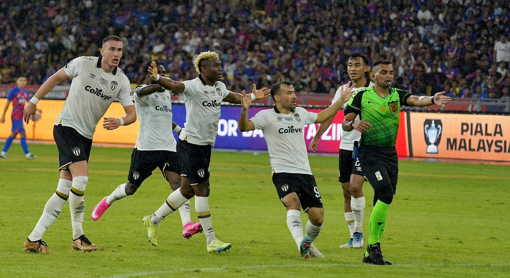 'Insiden sepakan penaliti adalah tepat & pengadil S.Logeswaran dipilih ...