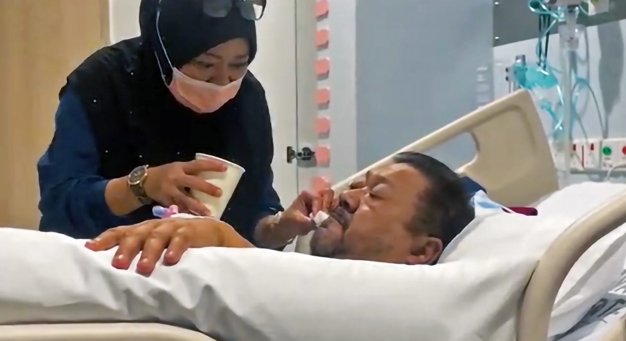 Peguam Ahmad Zaharil masuk ICU, anak mohon doa orang ramai | The Reporter